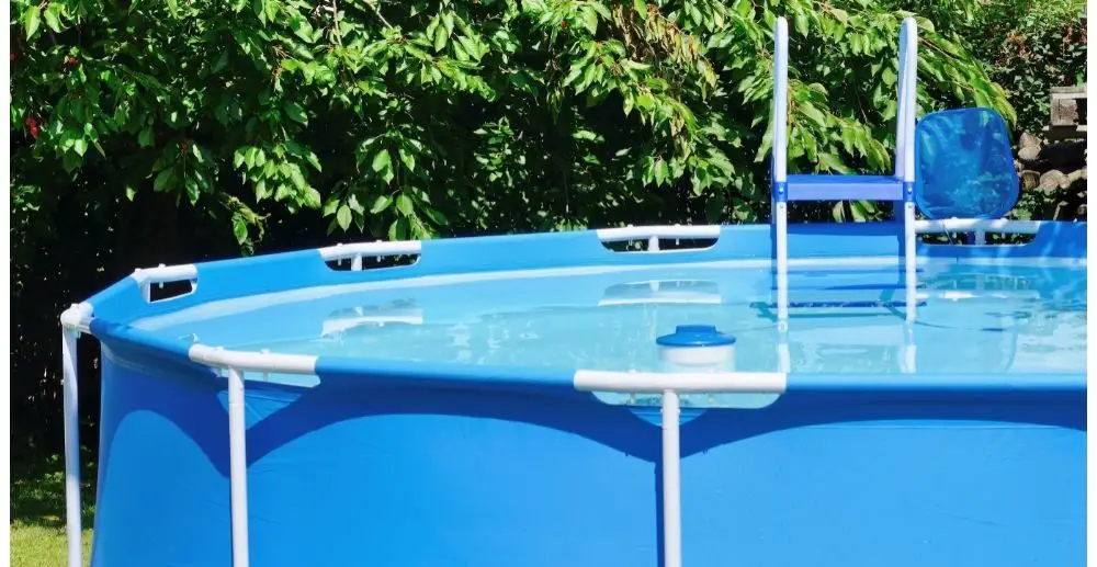 Saltwater Pools Vs Chlorine Pools Which Is Best Pros And Cons Guide